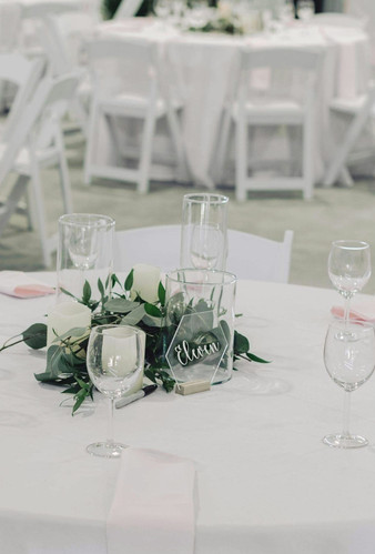 Hexagon Acrylic Table Numbers | Ella Rose Rentals