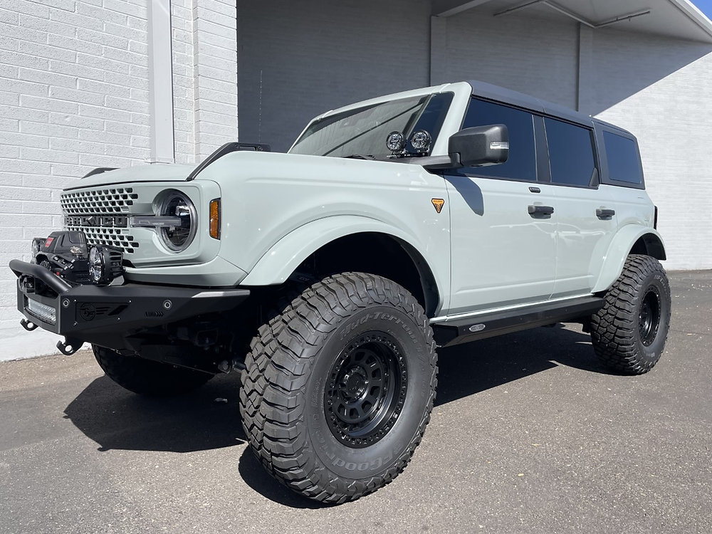 2021 Ford Bronco Cactus Grey