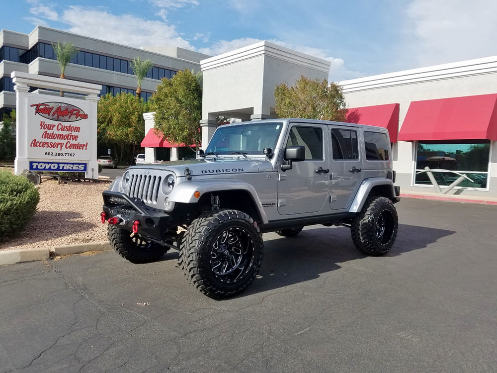 2014 Jeep Wrangler Rubicon Silver