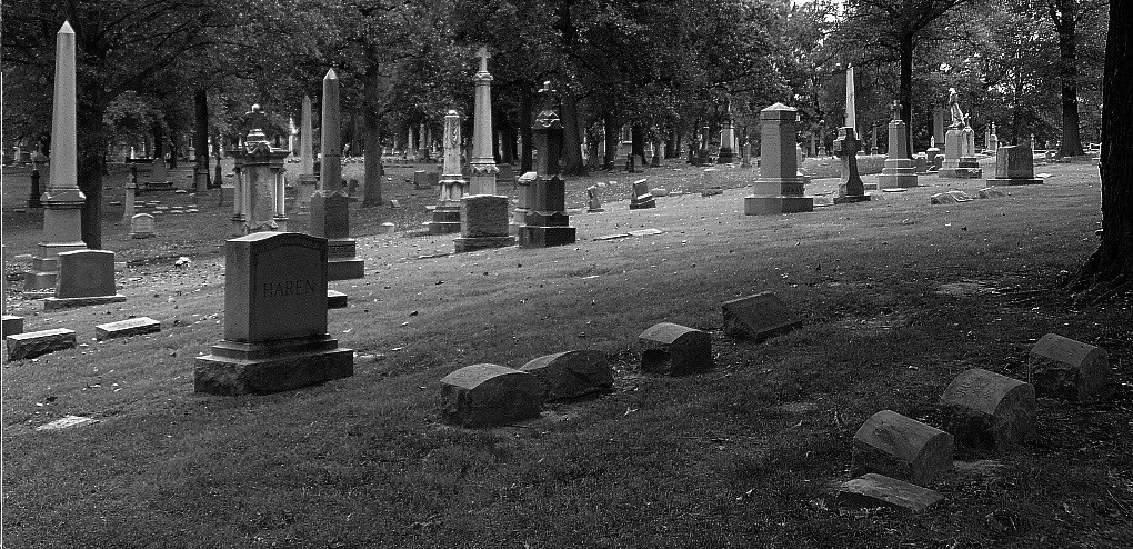 What's the Difference Between a Graveyard and Cemetery?