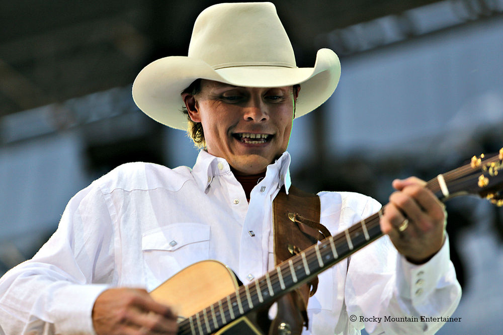 12 Current Artists to Listen to if You Hate "Today's Country" but Love ...