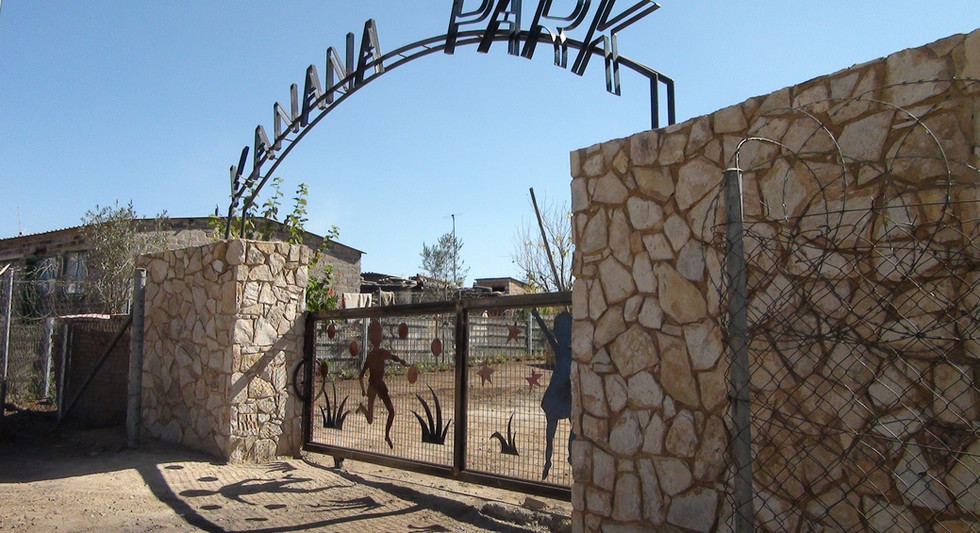 KANANA PARK | Outer Space LA + UD