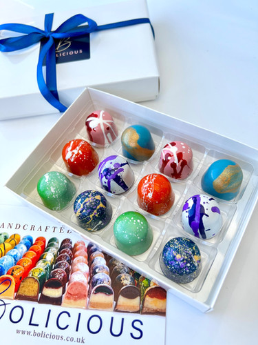Vegan Classics Selection Box | Bolicious_Chocolates