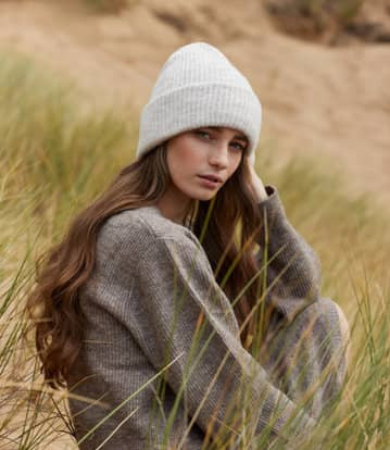 Ripped Beanie | Hey Pingu