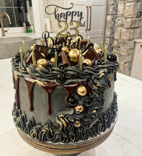 Custom Birthday Cakes | Mariana’s Pâtisserie