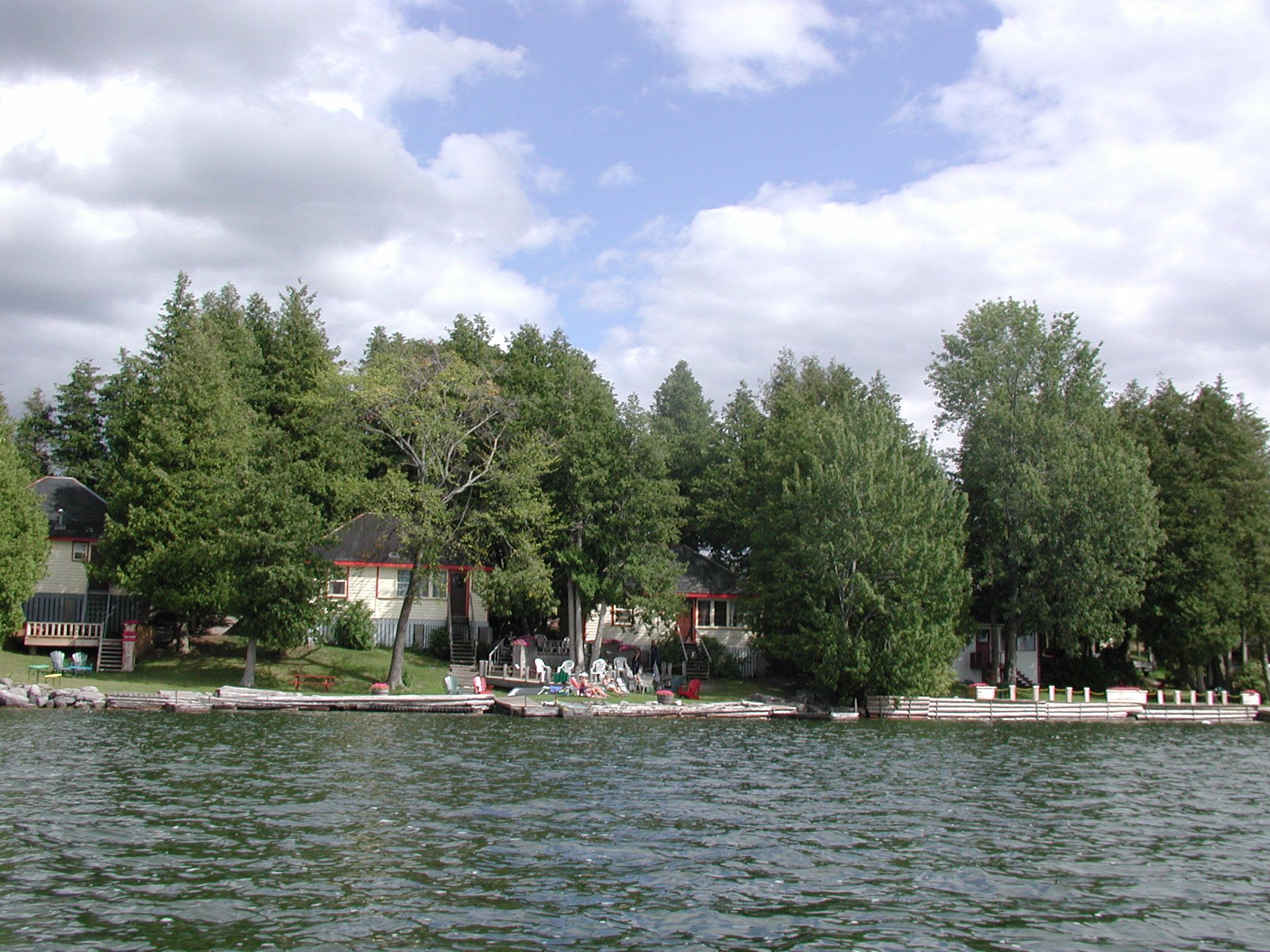Photos of Redwing Cottages in Kawartha Lakes, Buckhorn