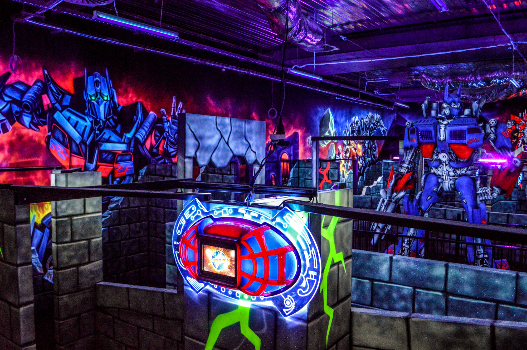 All Action UV Attractions | Custom Laser Tag Arenas All Action UV Attractions | Custom Laser Tag Arenas