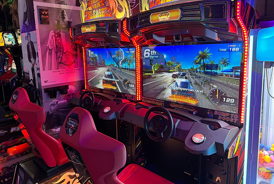 Last level Lounge Retro Arcade Barrie