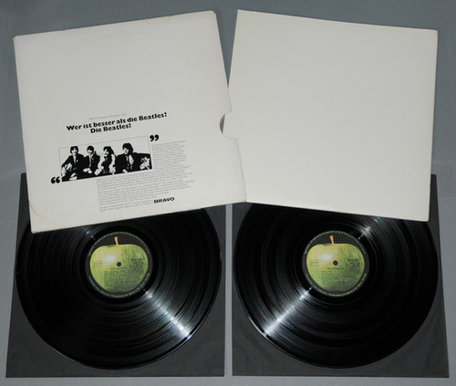 'The Beatles / White Album' Apple SMO 2051/52, in the mega rare 'Bravo ...