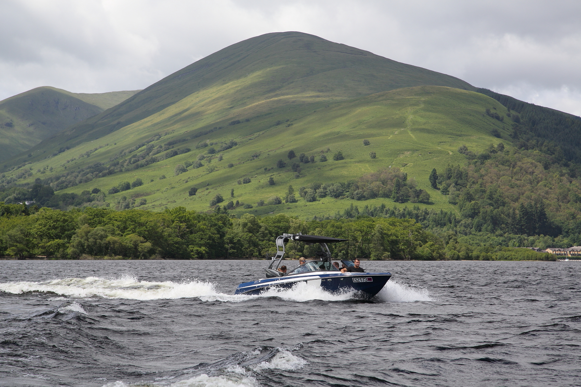 Boat Trips | Loch Lomond Speedboat Trips - Balmaha | Stirling