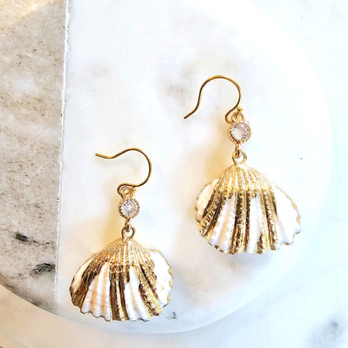 Cockle Shell Stone Accent Wire Drop Earring | Scattered Gems