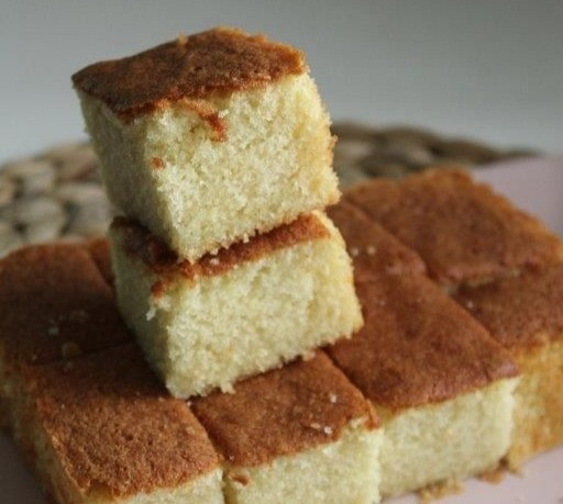 Quick and Easy Microwave Sponge Cake