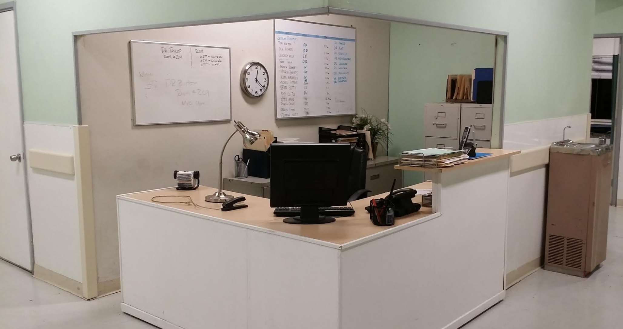 Hospital Lobby/Nurses Station | silverdreamfactory