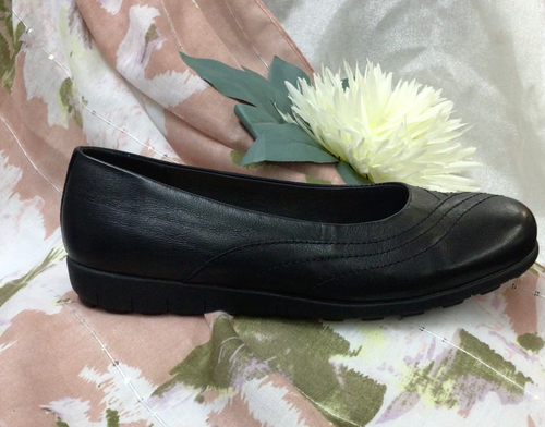 Supersoft by Diana Ferrari - Beca (Black) | Lifestyle Footwear