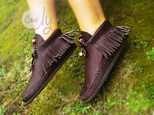 Funky Brown Leather Inca Boots | www.holycowchic.com