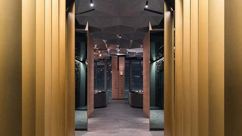 Commercial | TAGFRONT