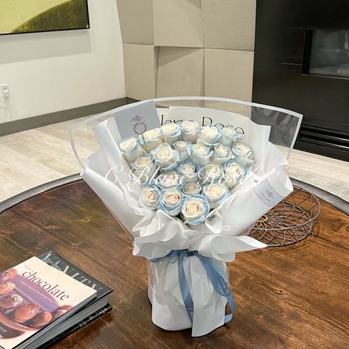 Traditional Ice Blue Rose Bouquet | C Blanc Rose