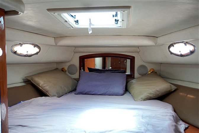 Why Knot 2 | Yacht Rental in Singapore