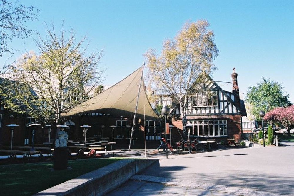 From Dux De Lux to The Dux Group