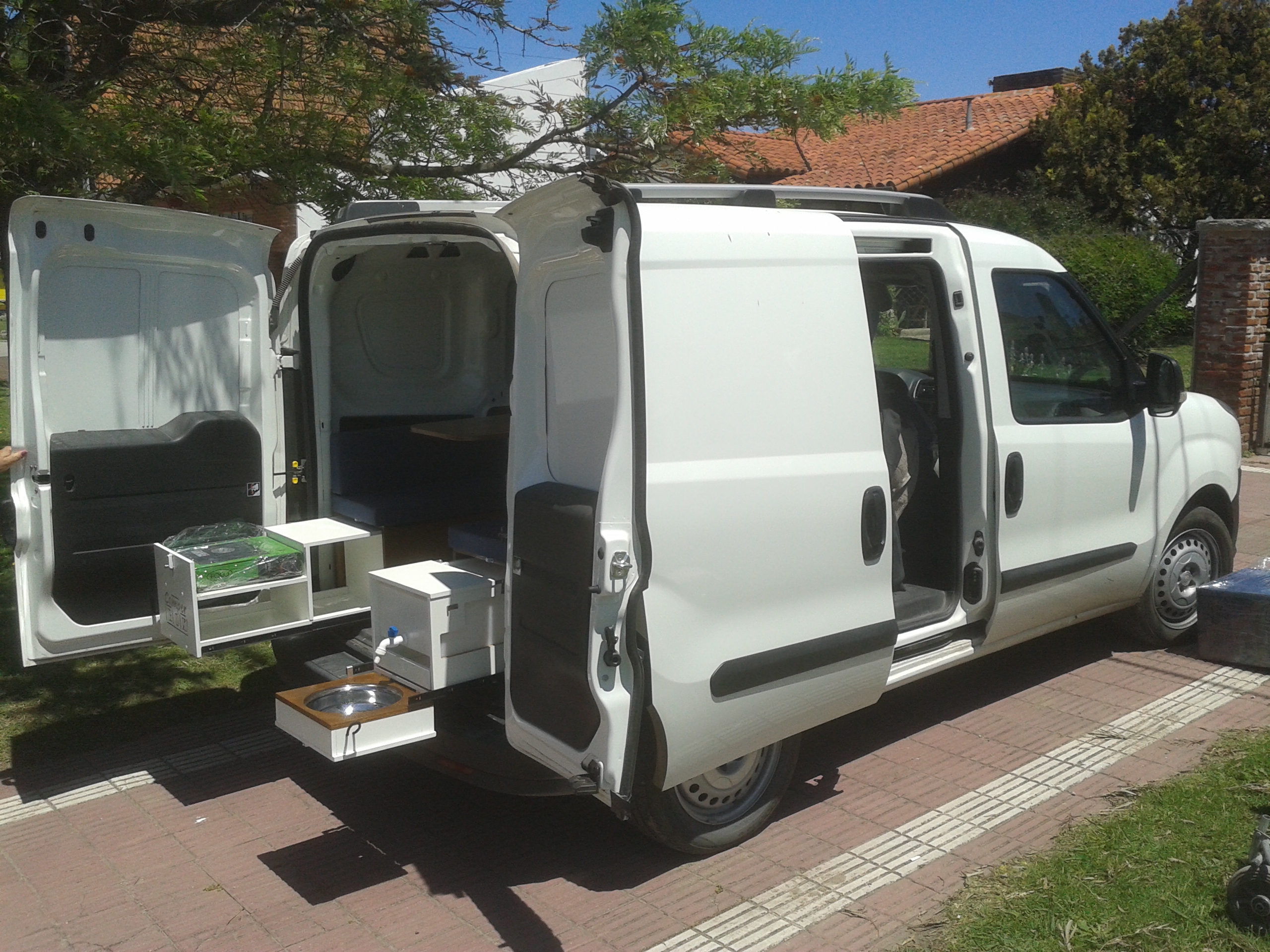 Camper Box - Motorhome en una caja - Casa rodante para Partner yKangoo