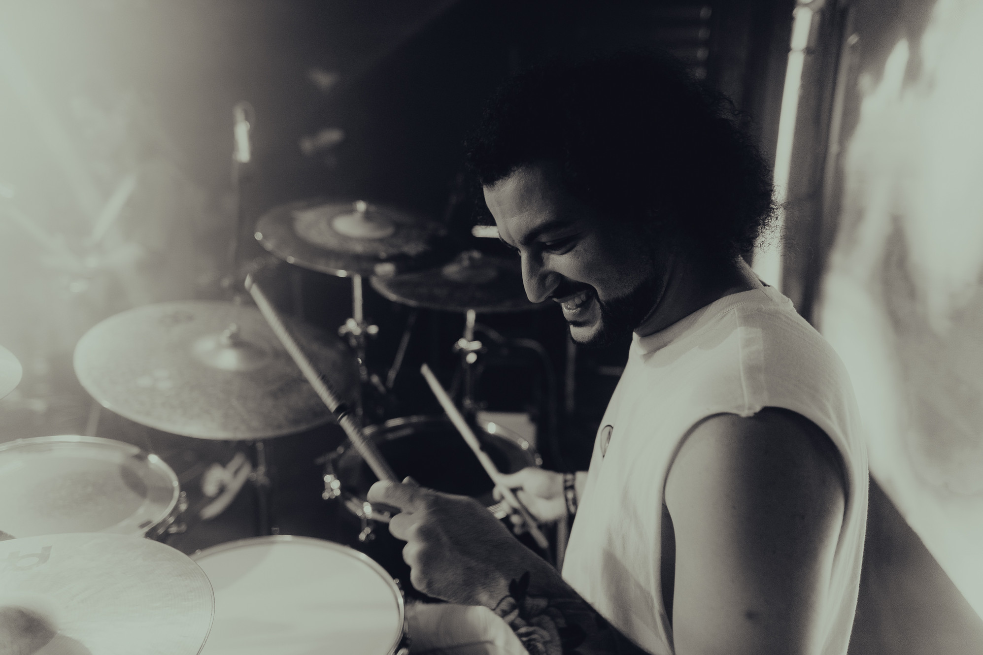Leon Kechayas | Drummer