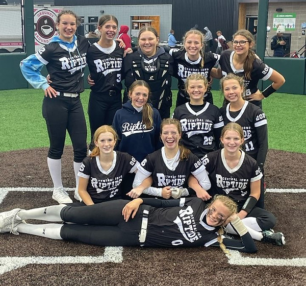 Girls Competitive Fastpitch Softball | Central Iowa Riptide Softball ...