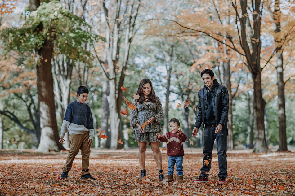 Francis-Luz Family, 1