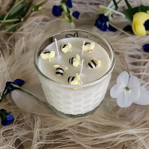 18 oz. Bumble Bee Candle | L & D Candle Co