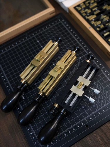 Maxita Hot Foil Stamping Machine Brass Logo and Typeset Holders | Pro ...