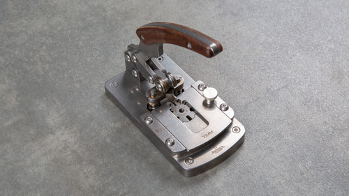 NatTools Manual Watch Strap Notch Buckle Punch | Pro Atelier Plus