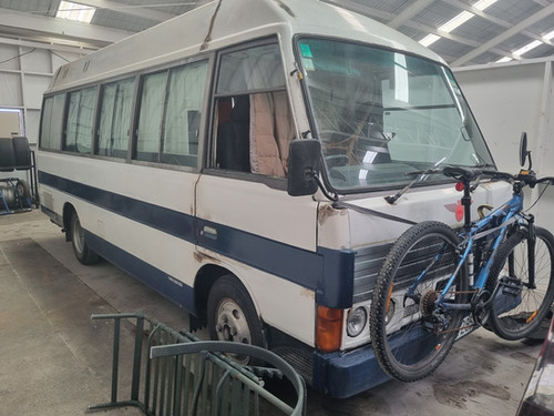 STOCK 2070- 1986 MAZDA PARKWAY BUS | Taranaki Truck Disma