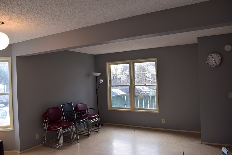 The Silver Bee Painting Co. Calgary, Alberta, Calgary Painters