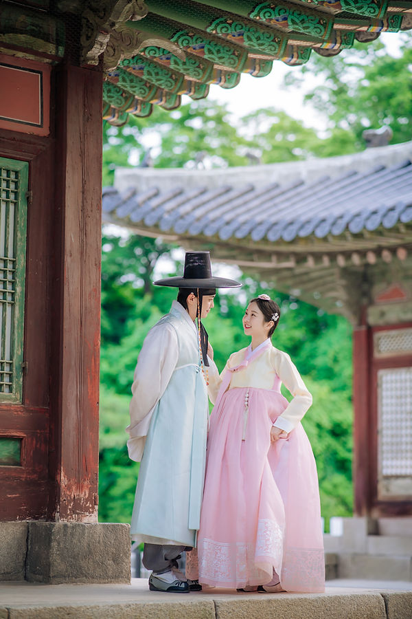 Studio KJD 금준당 Authentic Hanbok Rental & Photoshoots in Seoul