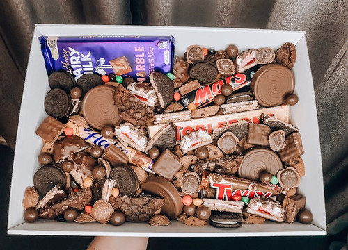 Fully Loaded Chocolate - Medium Box | Sweet as a Button