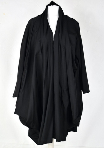 CREARE 'Mee' Asymmetric Structured Dip Balloon Coat | AvantgardeDesign5