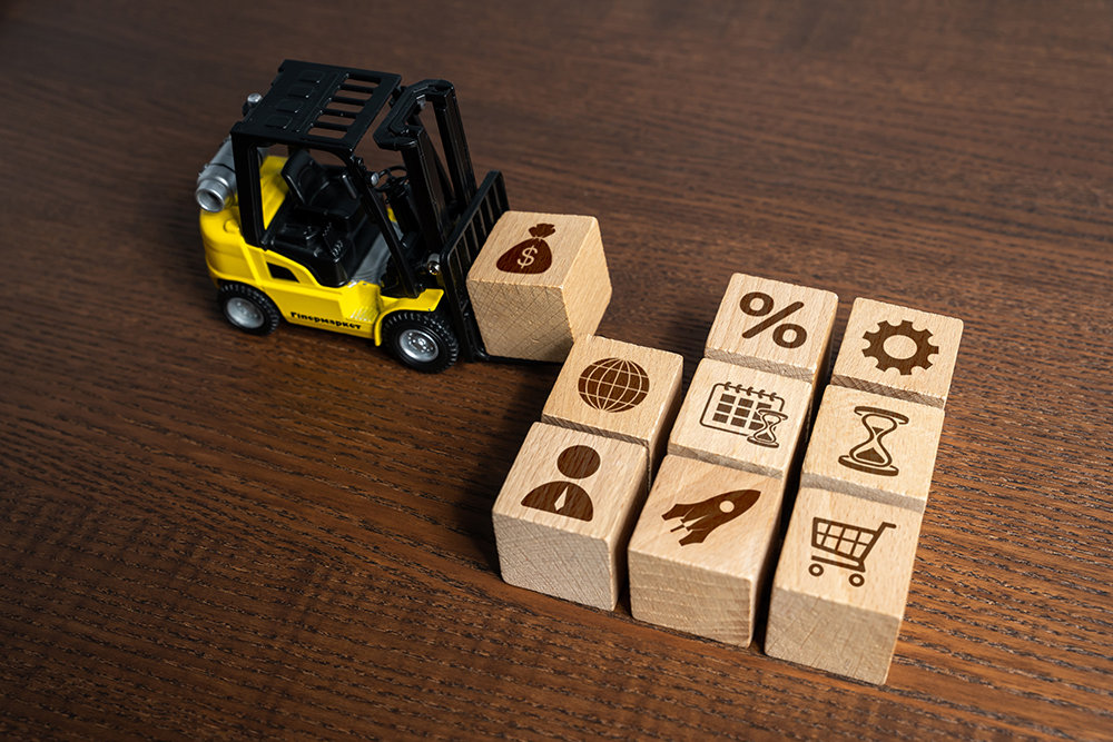 KPI Reporting for Logistics: Your Supply Chain Cheat Code