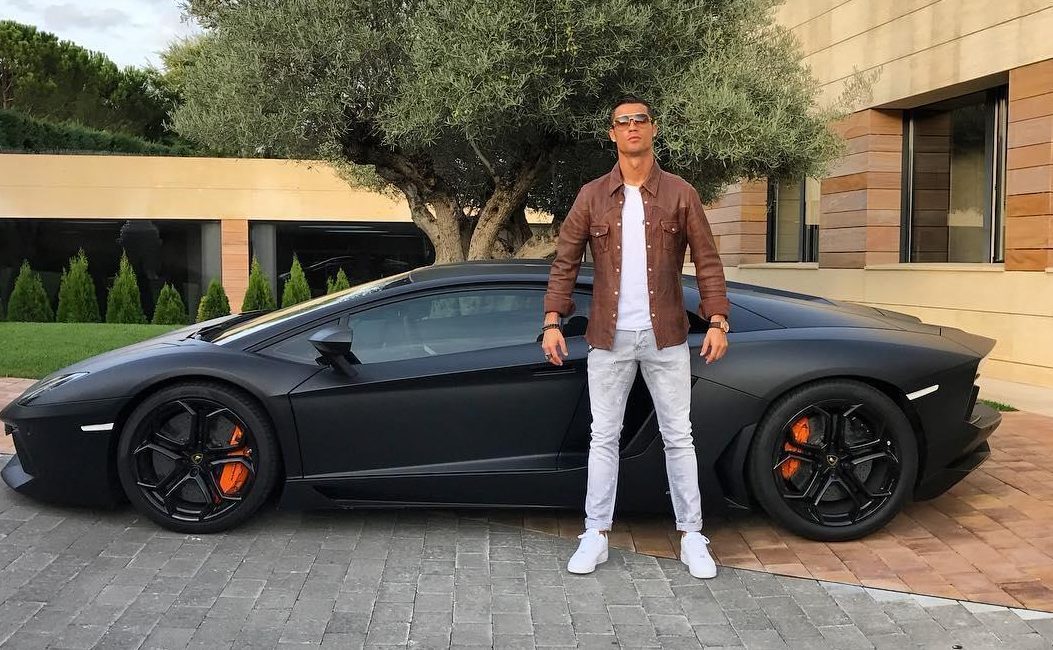 FOOTBALLERS AND THEIR CARS