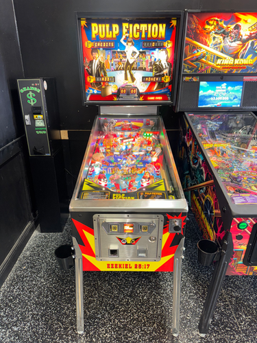 Pulp Fiction Pinball Machine by Chicago Gaming Company | Orange County ...