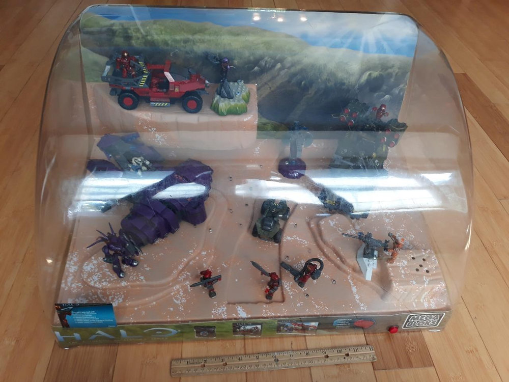 MEGA BLOKS 2010 HALO STORE DISPLAY CASE