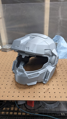 HALO INFINITE Grenadier Helmet | The Rogue Workshop