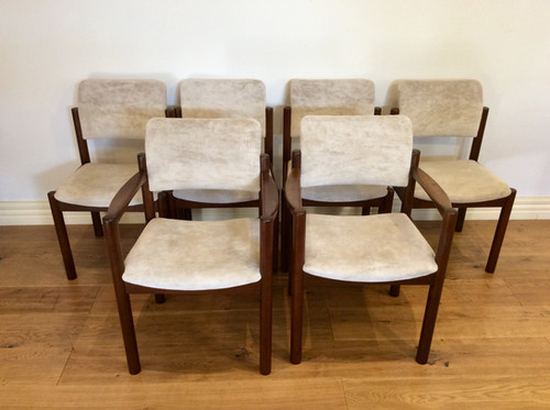 Vintage Chiswell Teak Dinning Chairs. | mrbeams