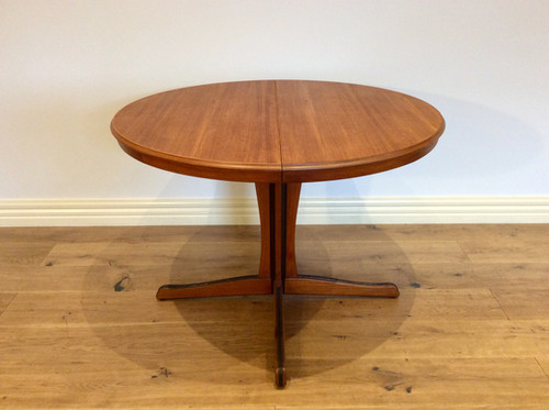 Vintage Chiswell Teak Pedestal Extension Dining Table. | mrbeams