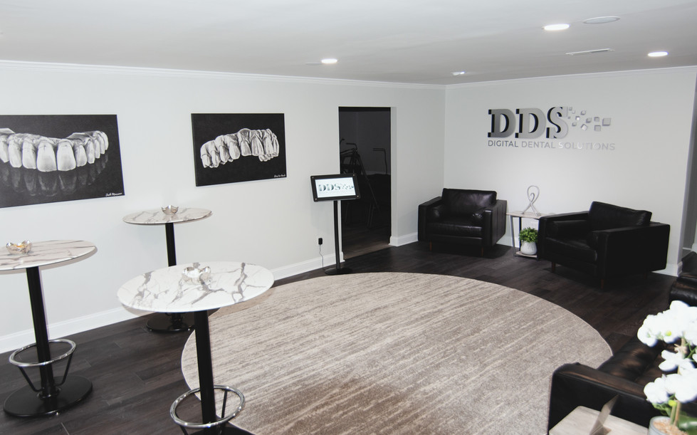 DDS CENTER | Absolute Dental Lab