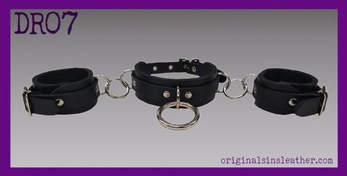 Wrist Restraint Collar | ORIGINALSINSLEATHER
