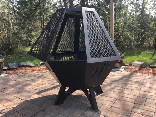 35" Octagon Fire Screen | Jetty’s