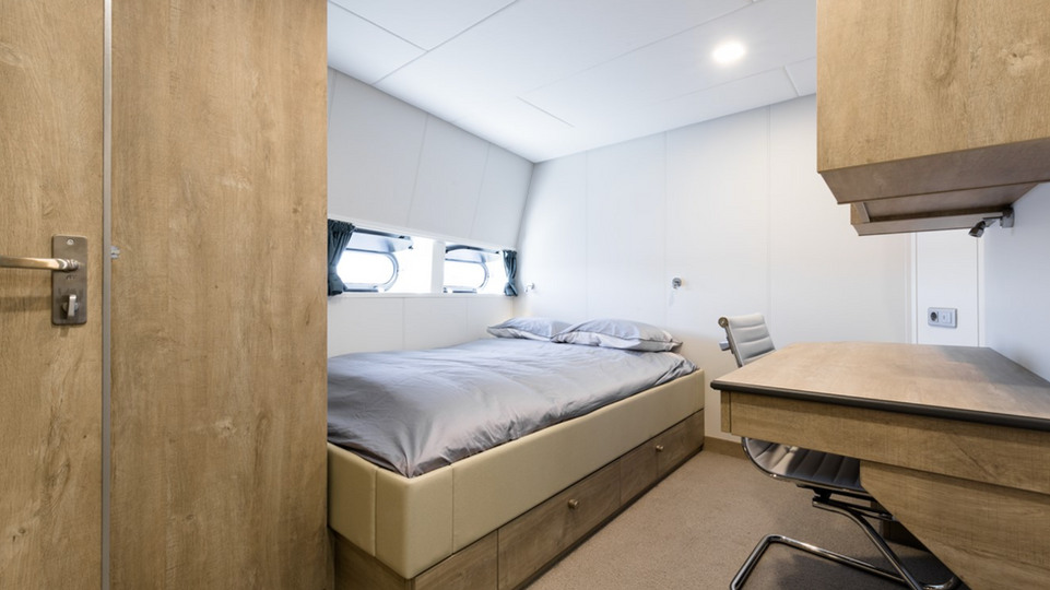 Expedition | Ocean Xplorer Yachts | Available Vessel