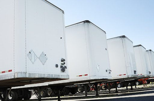 What Is A Drop Trailer?