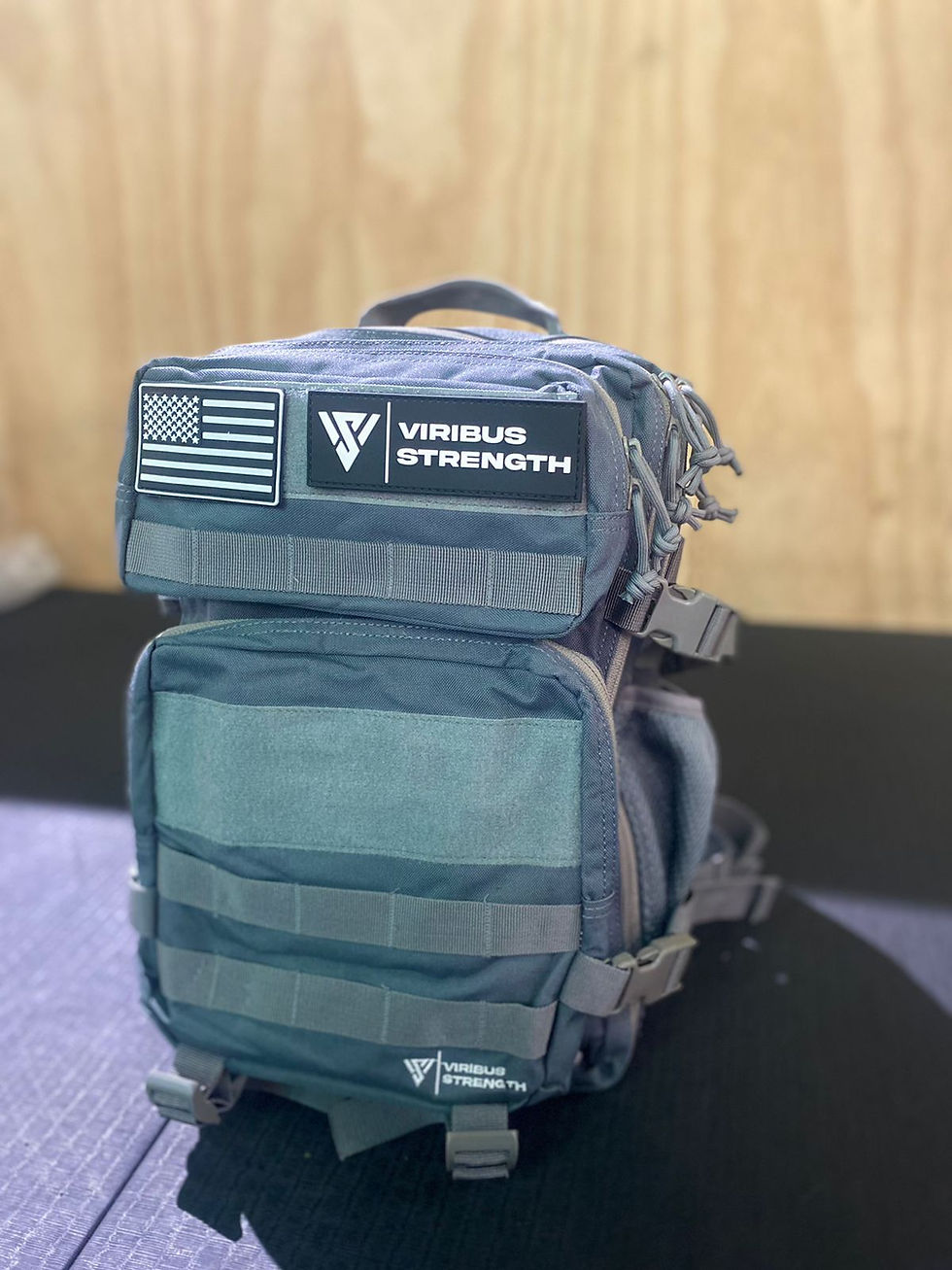 25L 'VALOR' Grey Gym Backpack | Viribus Strength