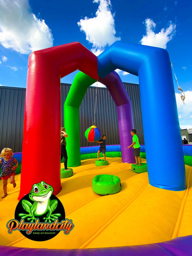 Wacky ball | flyer2024