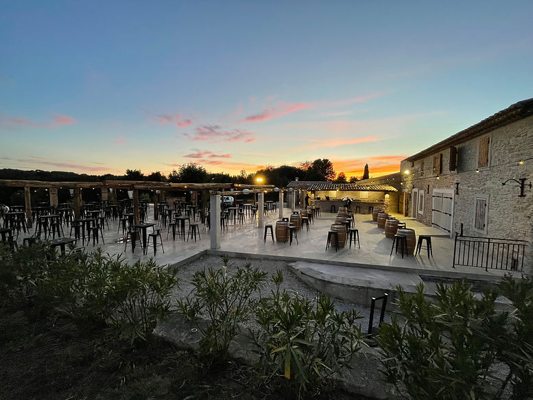 Maneo Aix En Provence Bar à Bieres Tapas Bar à Vin